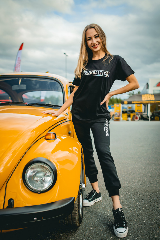 POORBALTICS T-krekls melns